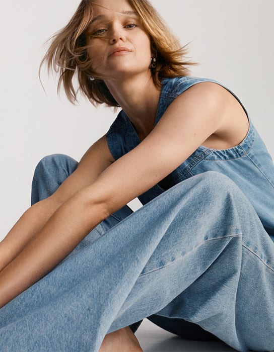 Cate Seam Detail Mini Dress Floral Seashell Placement - Just Jeans Online