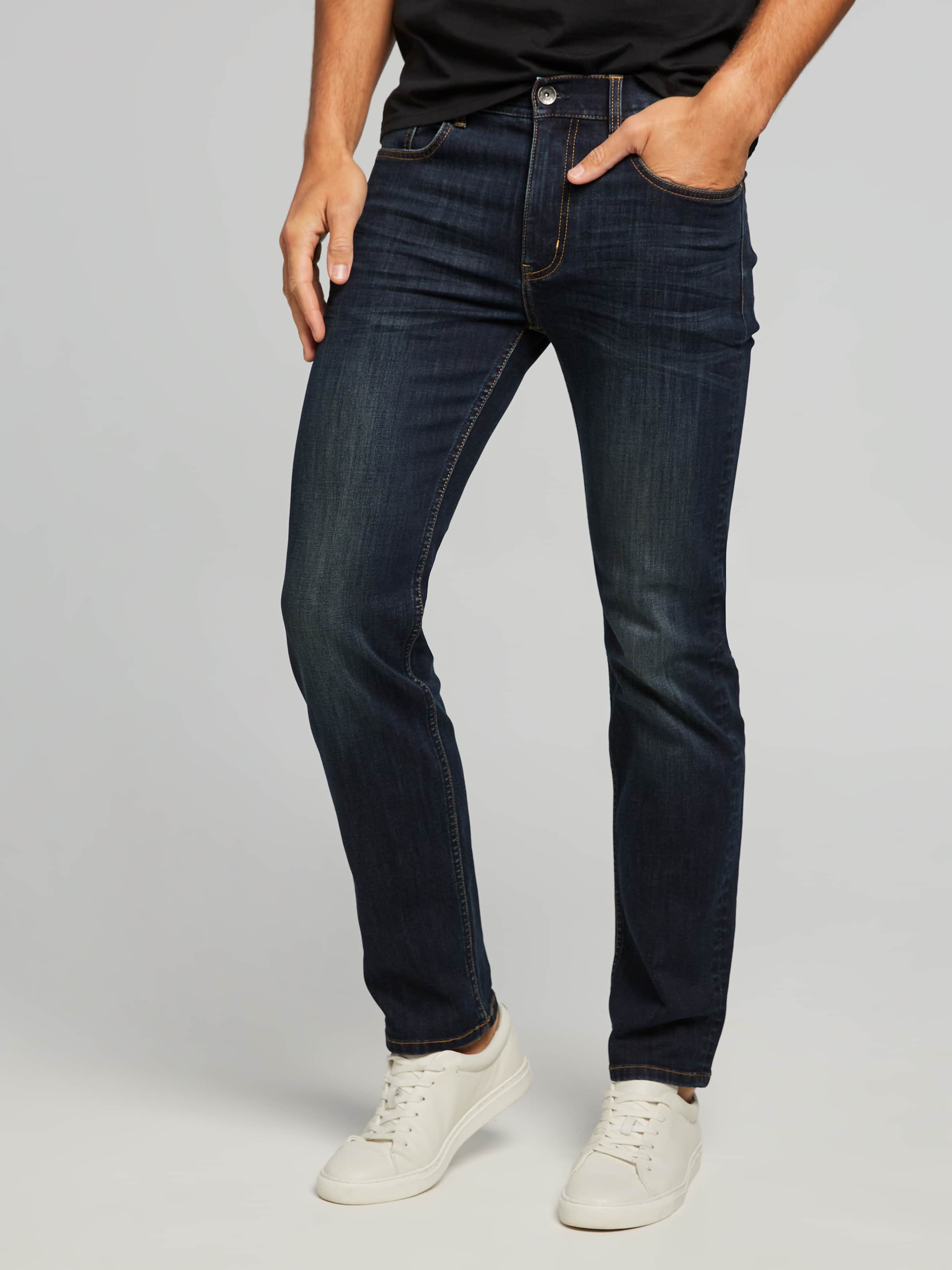 Stretch Regular Straight Leg Jean - Just Jeans Online