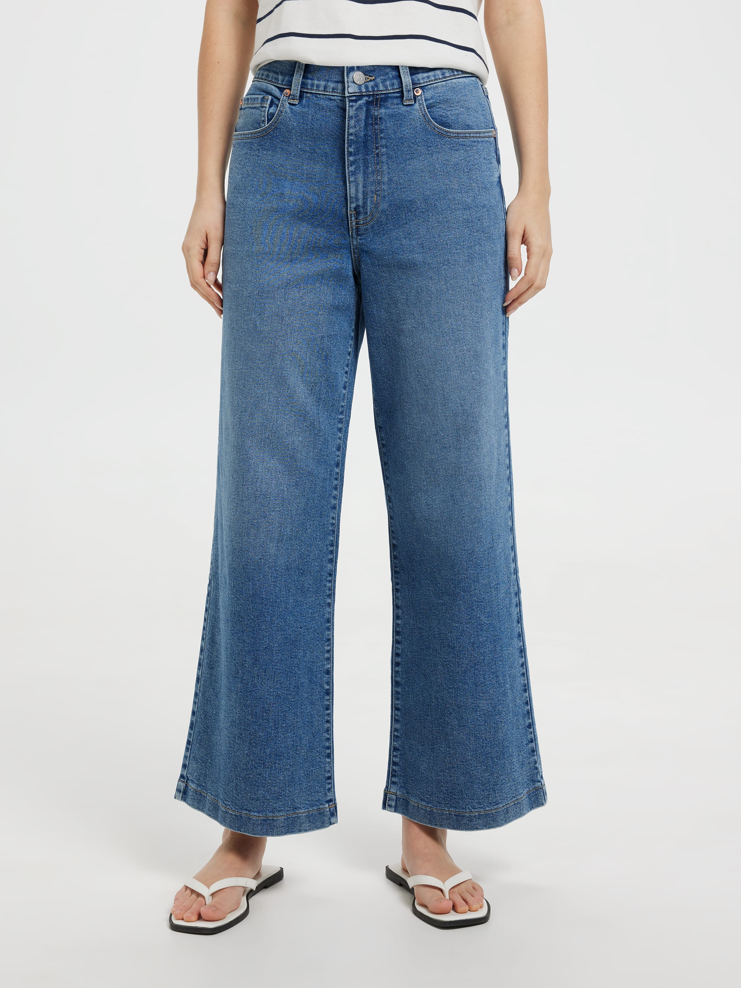 Originals High Rise Wide Leg Ankle Jean Morocco Mid Blue - Just Jeans ...