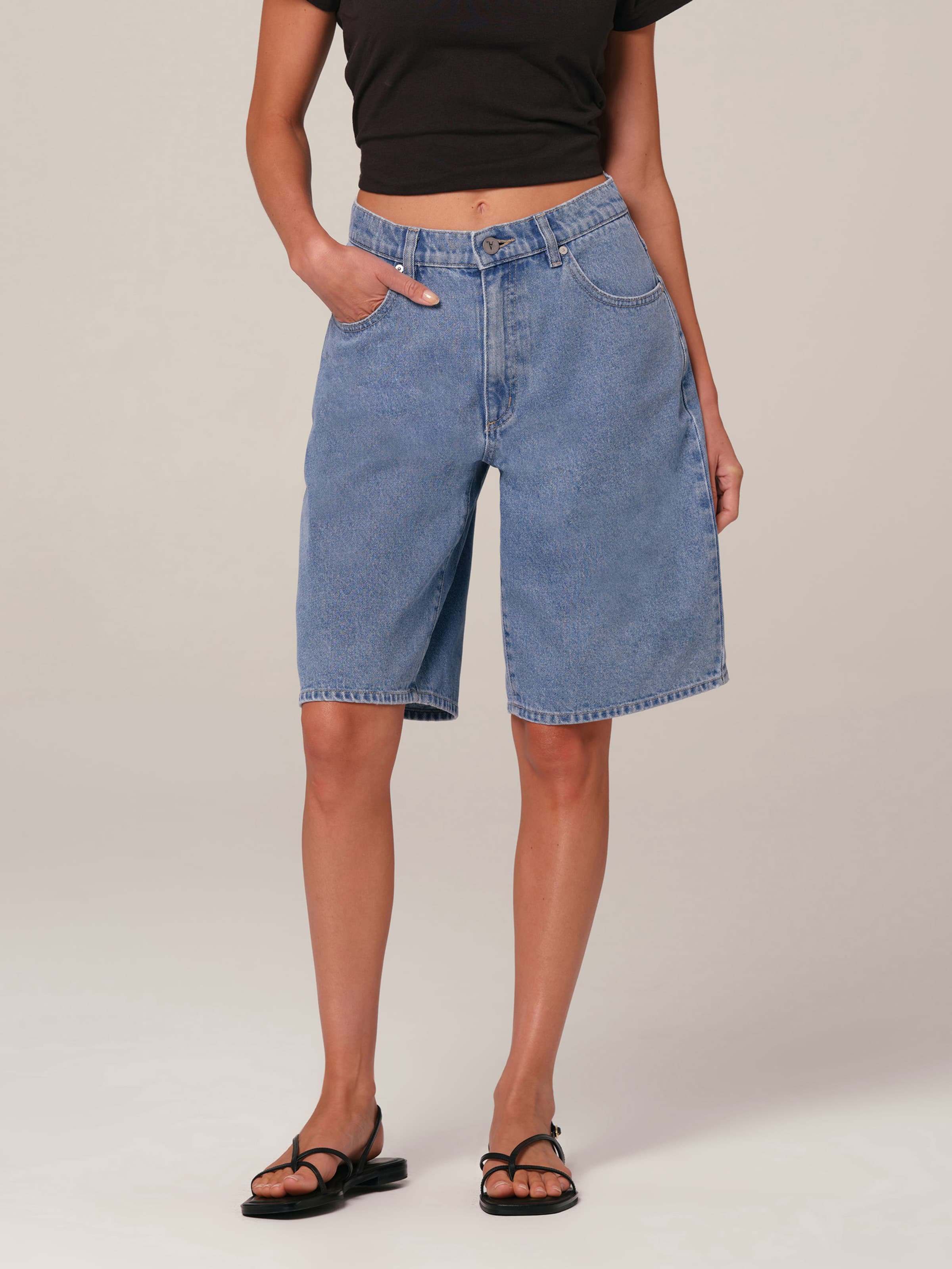 Mid Jort In Heather Denim - Just Jeans Online