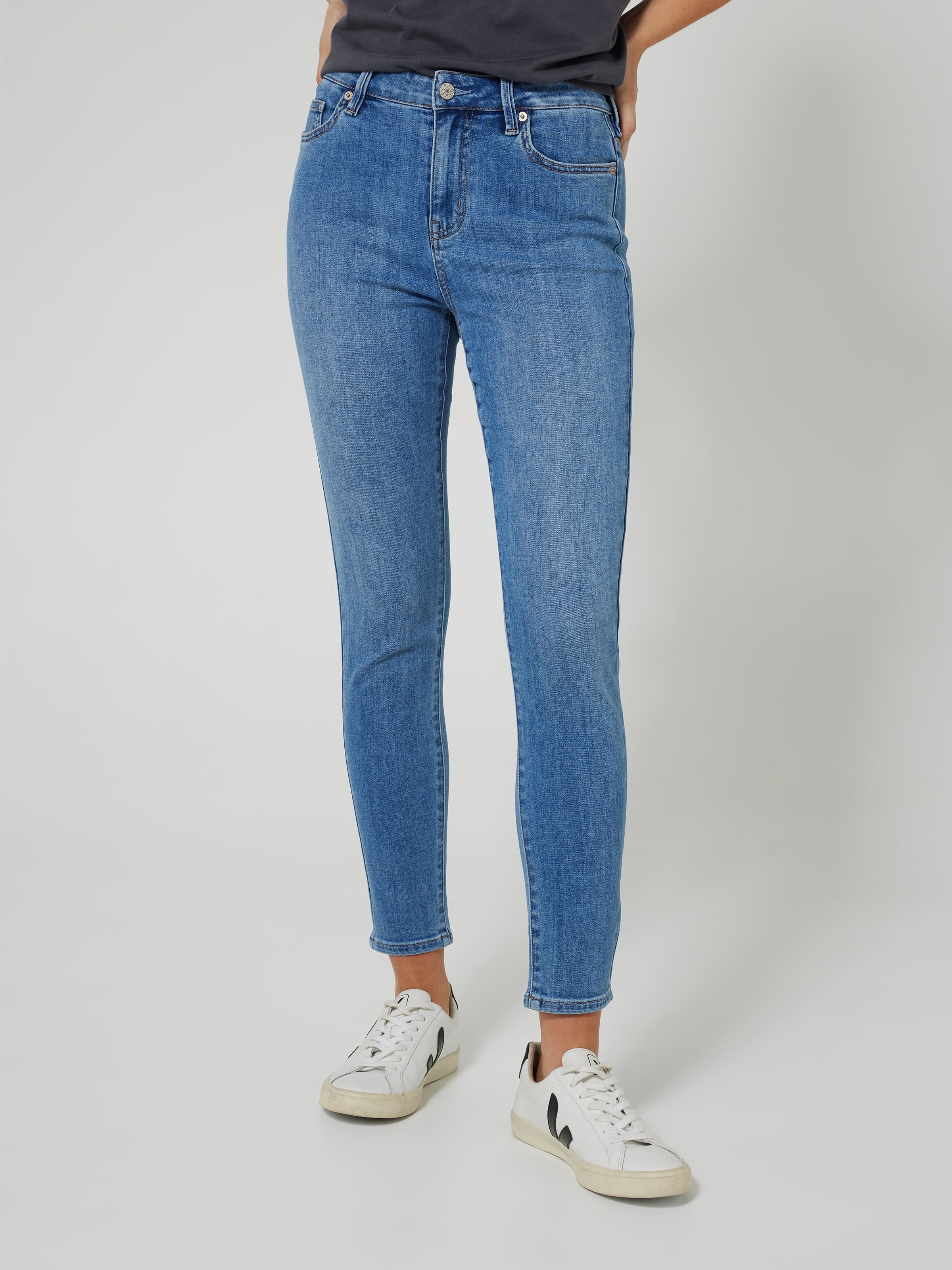 Mid Ankle Skimmer Jean In Solar Blue Denim - Just Jeans Online