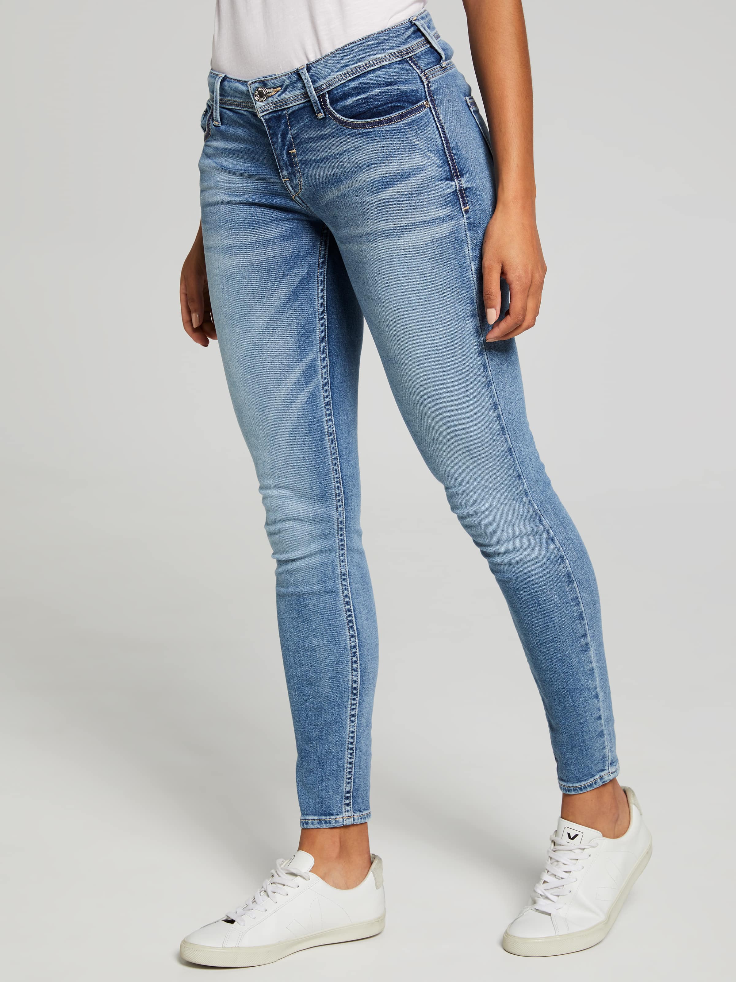 Low Rise Skinny In Luna Wash - Just Jeans Online