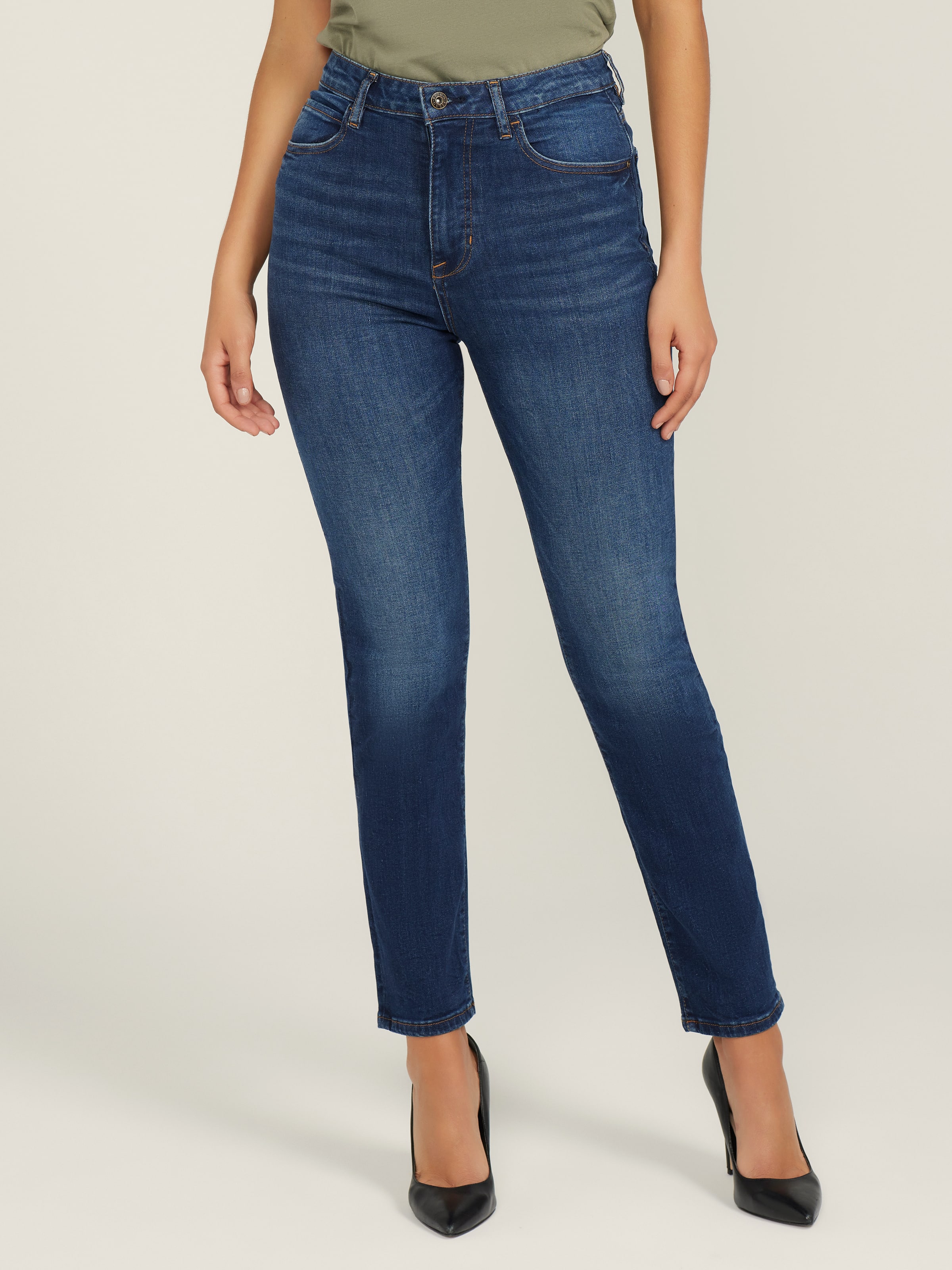 Jeanie Straight Jean In Kimberley - Just Jeans Online