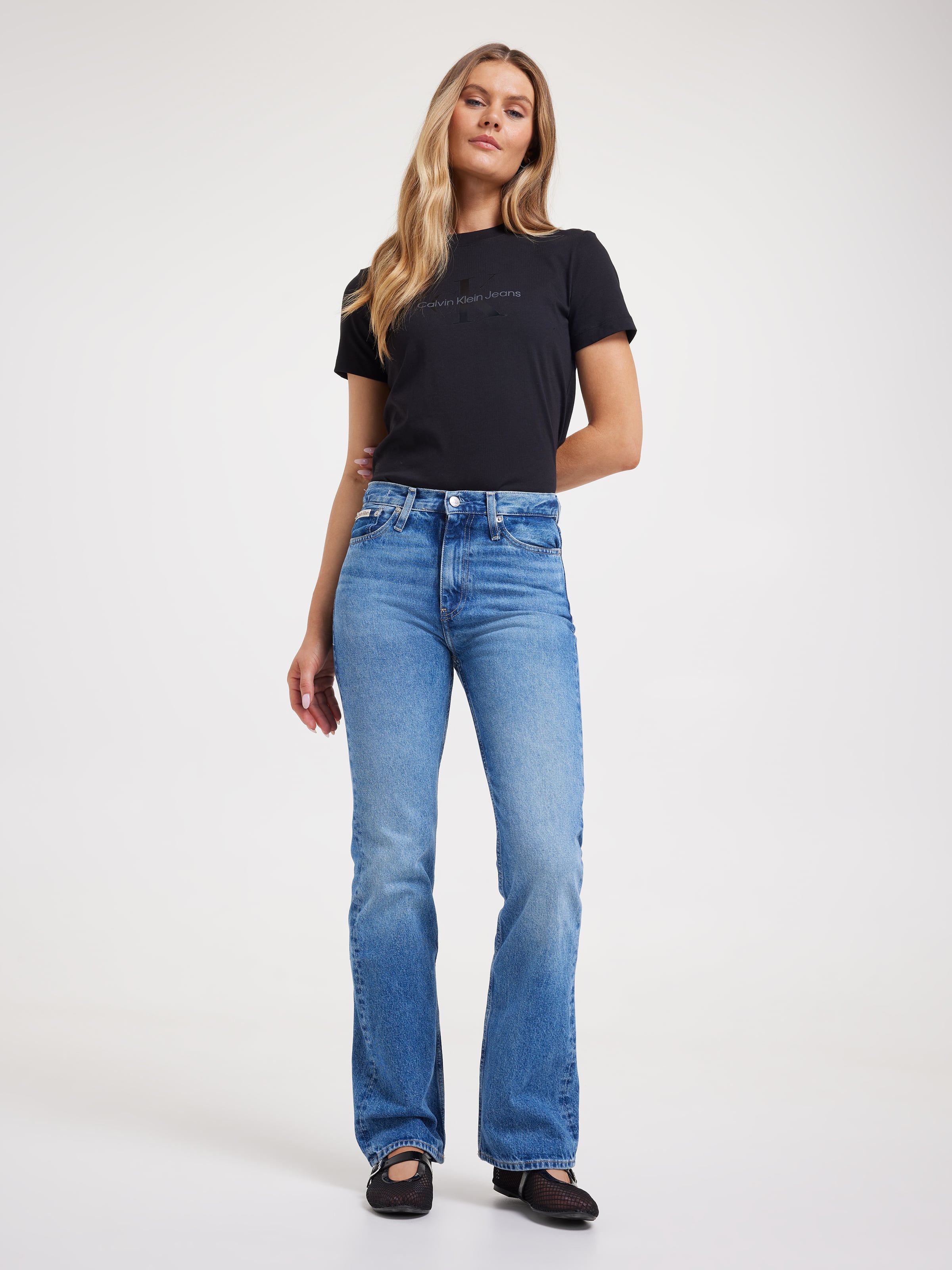 Authentic Bootcut In Denim Medium - Just Jeans Online