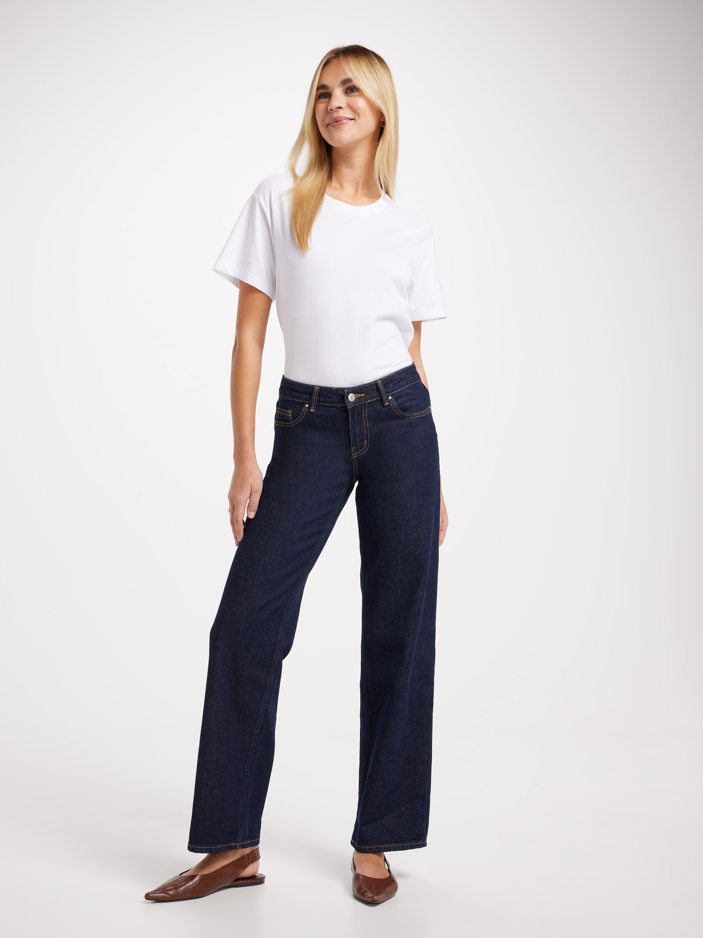 Juicy Low Wide Leg Jean In Dark Blue Denim - Just Jeans Online