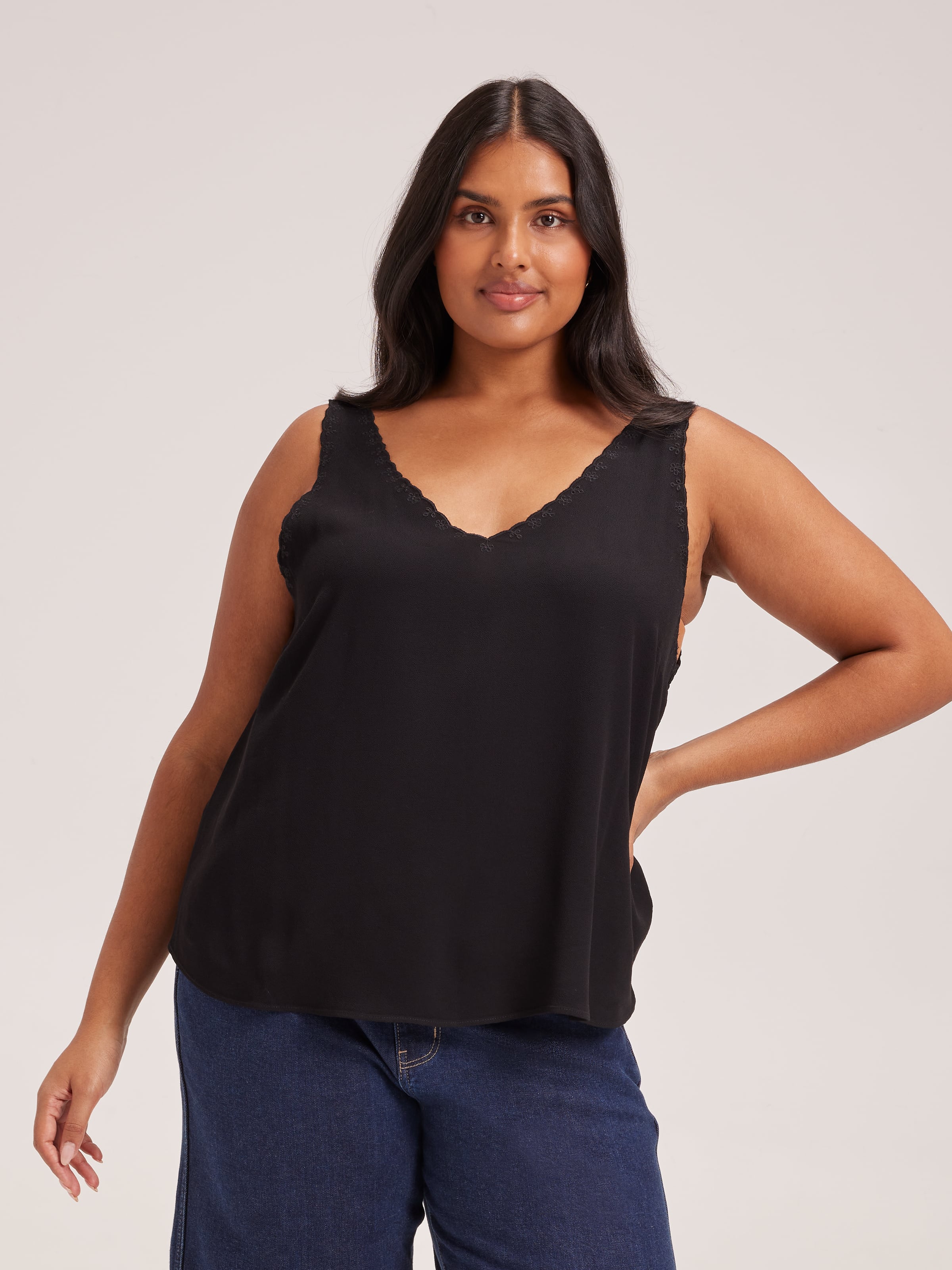 Curve Aurelia Neck Tank Black - Just Jeans Online