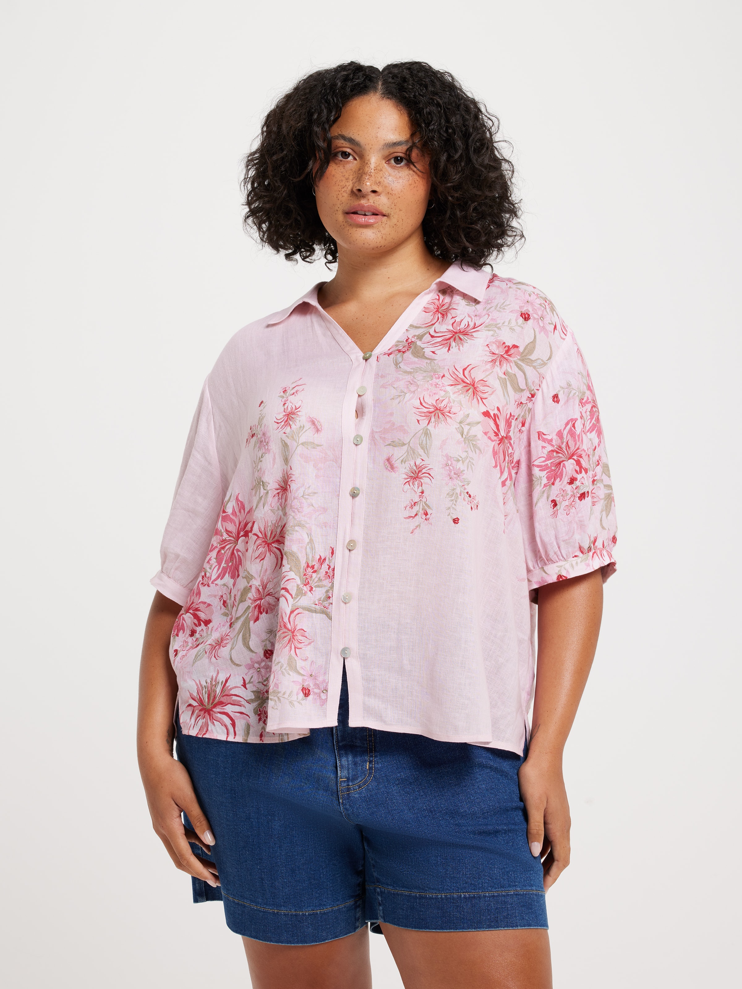 Curve Tyra Short Sleeve Shirt - Just Jeans Online