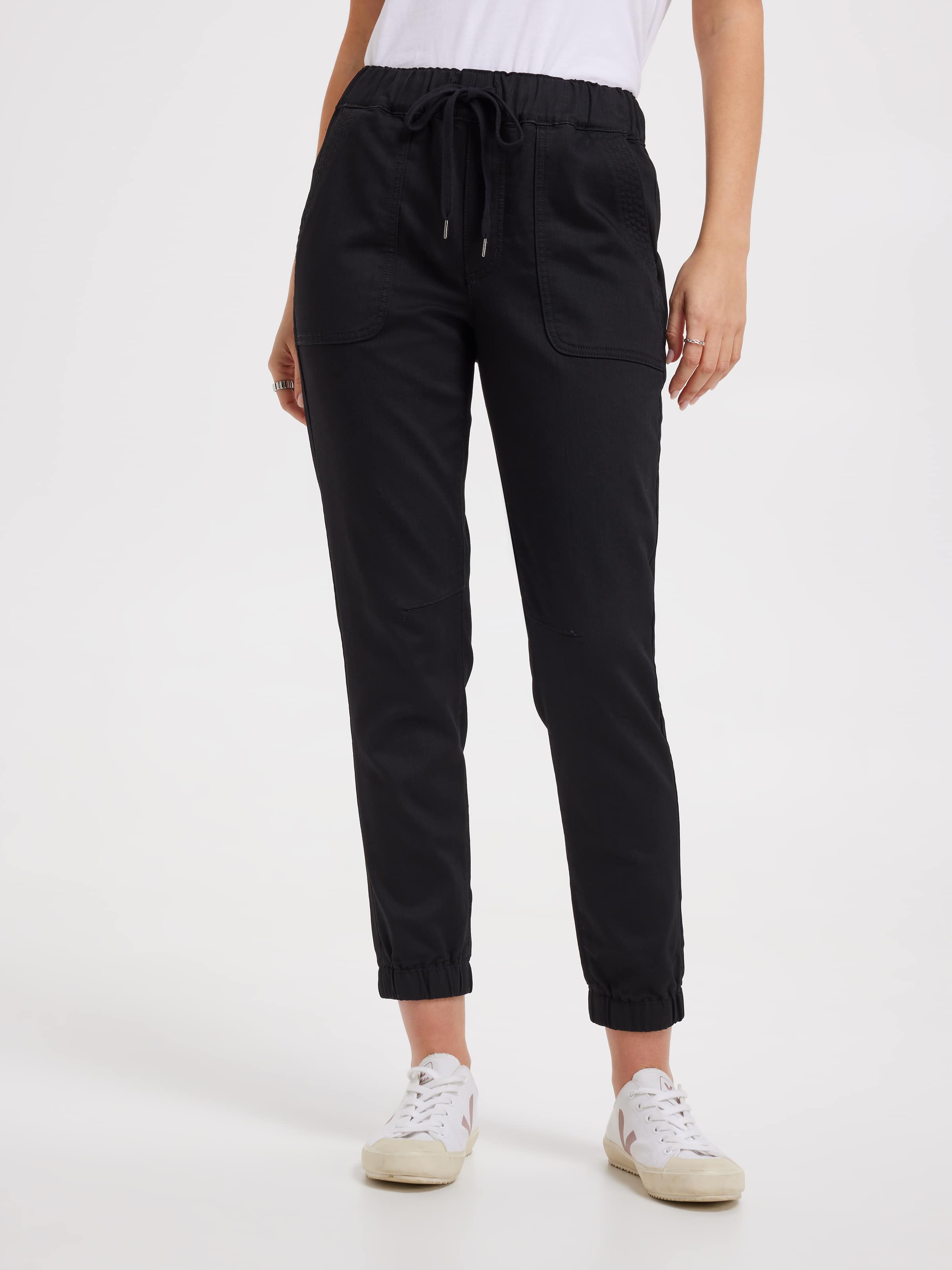 Amaze Tapered Jog Pant Black - Just Jeans Online