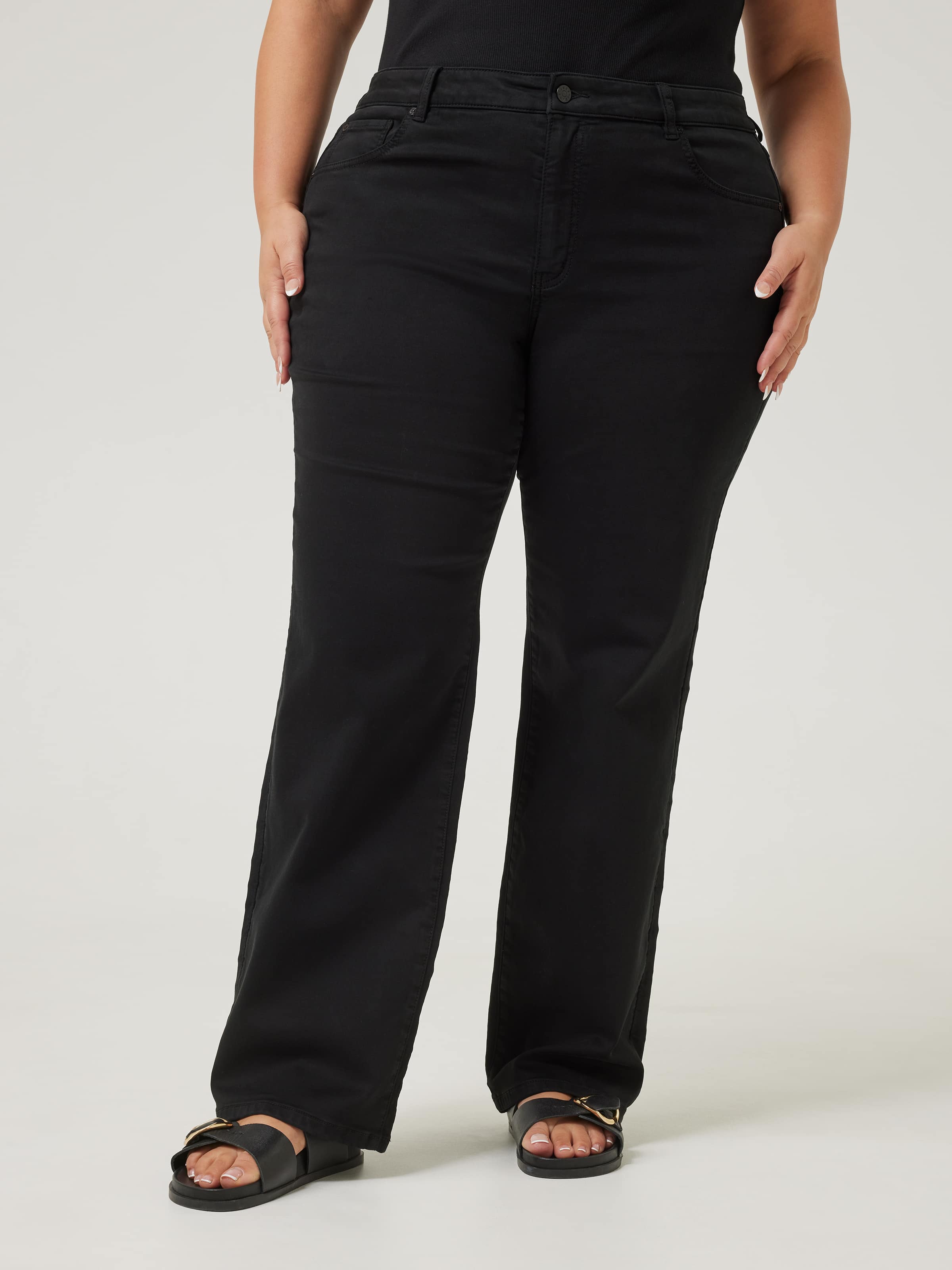 Curve Amaze Mid Rise Straight Jean In Full Length - Just Jeans Online